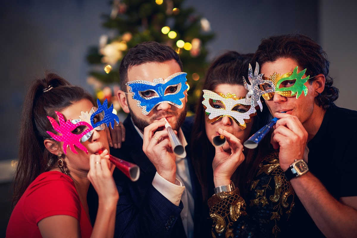 Crazy Christmas Party Ideas For Some Holiday Fun